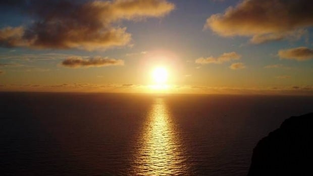 El Sol Por Dónde Sale: Diferentes Países Y Estaciones Del Año