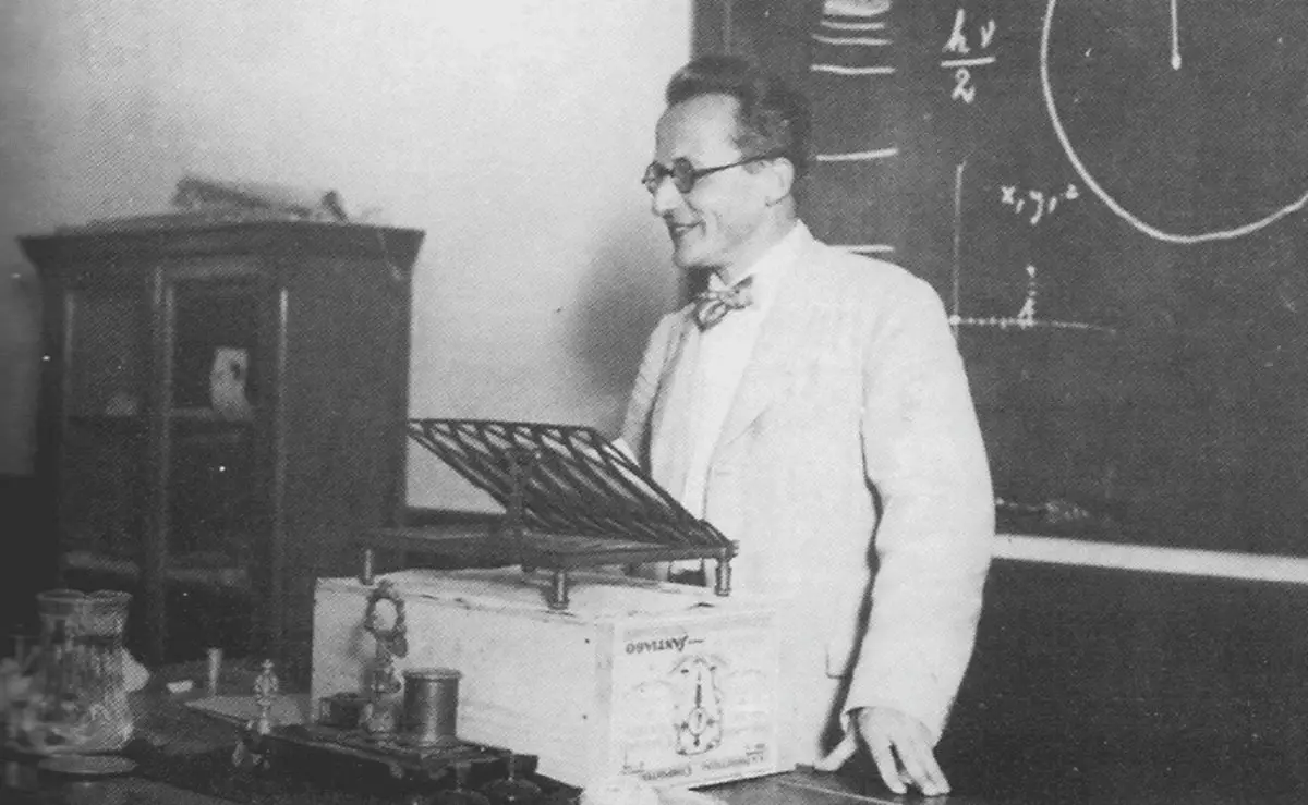 APORTACIONES DE SCHRODINGER, GANADOR DEL PREMIO NOBEL