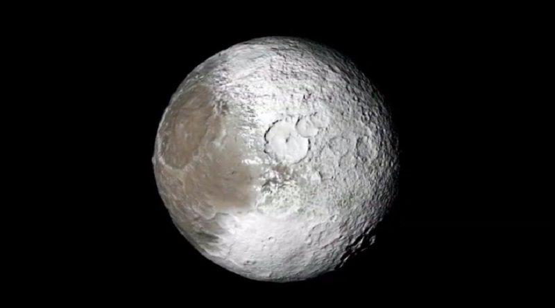 ¿CONOCES EL SATÉLITE JÁPETO? OCTAVO MÁS DISTANTE DE SATURNO