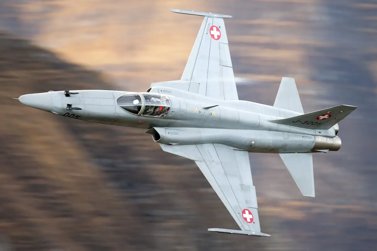 NORTHROP F-5, EXCELENTE AVIÓN LIGERO DE COMBATE SUPERSÓNICO